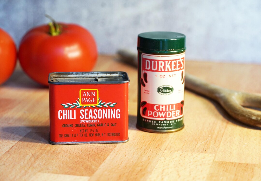 Vintage Durkee's Chili Powder Round 1 Oz Tin, Red & Green, Ann Page ...