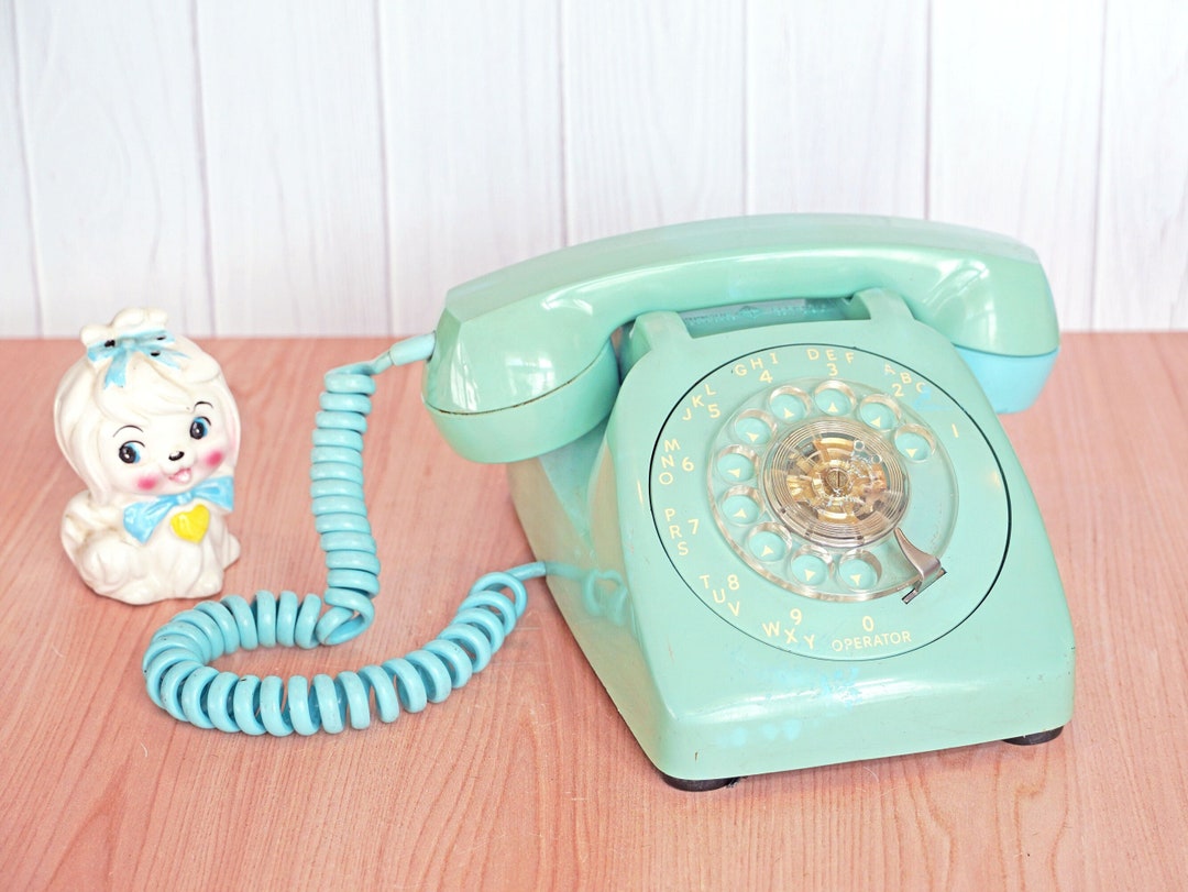 Vintage 1970 Automatic Electric Blue Rotary Dial Telephone, 505, Body ...