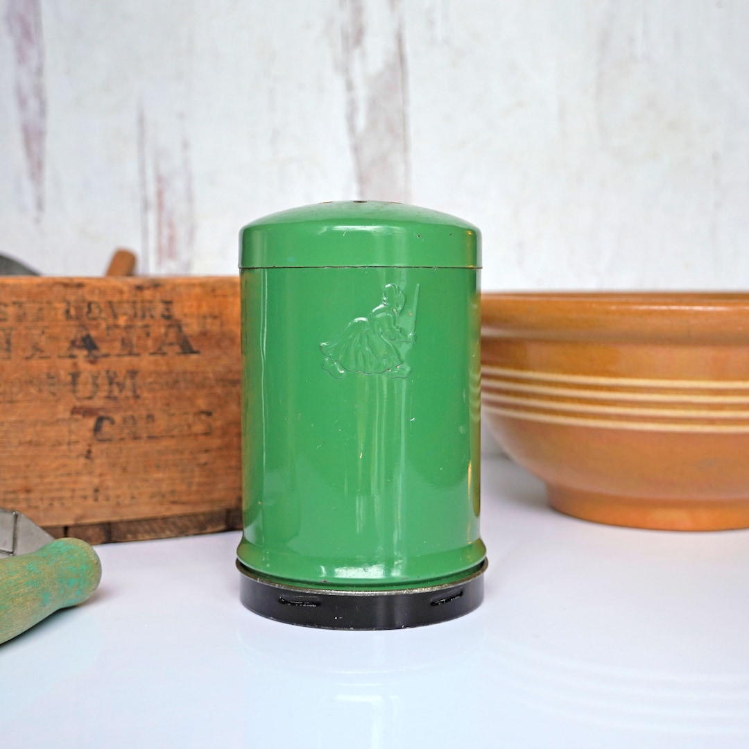 Vintage 1940s Dutch Maid Shaker Can, Forest Green Tin, Black Cap ...