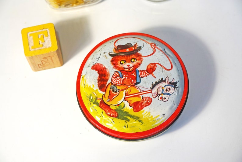 Vintage 1950s Daintee Pure Confectionery Tin 4 1/4 - Etsy