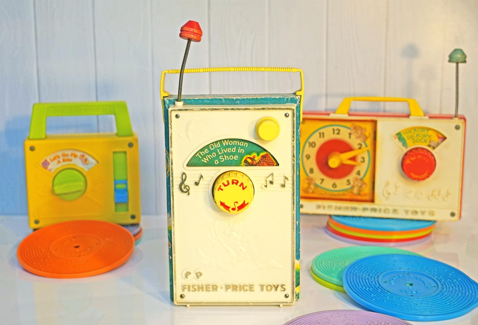 Vintage 1968 Fisher Price Music Box TV Radio 161, Old Woman Who Lived ...
