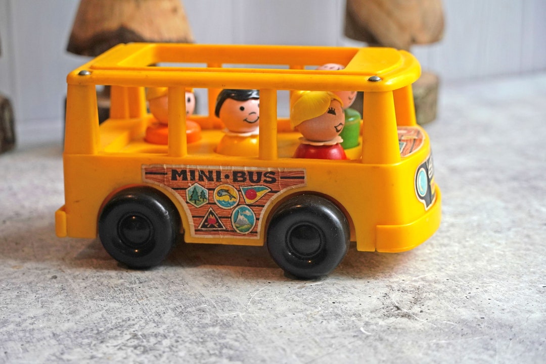 Vintage 1969 Fisher Price Happy Family Mini Bus Play Set, 141, Plus 4 ...