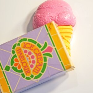 Vintage 1982 Avon Ice Cream Parlour Strawberry Cone Lip Gloss, Unused ...