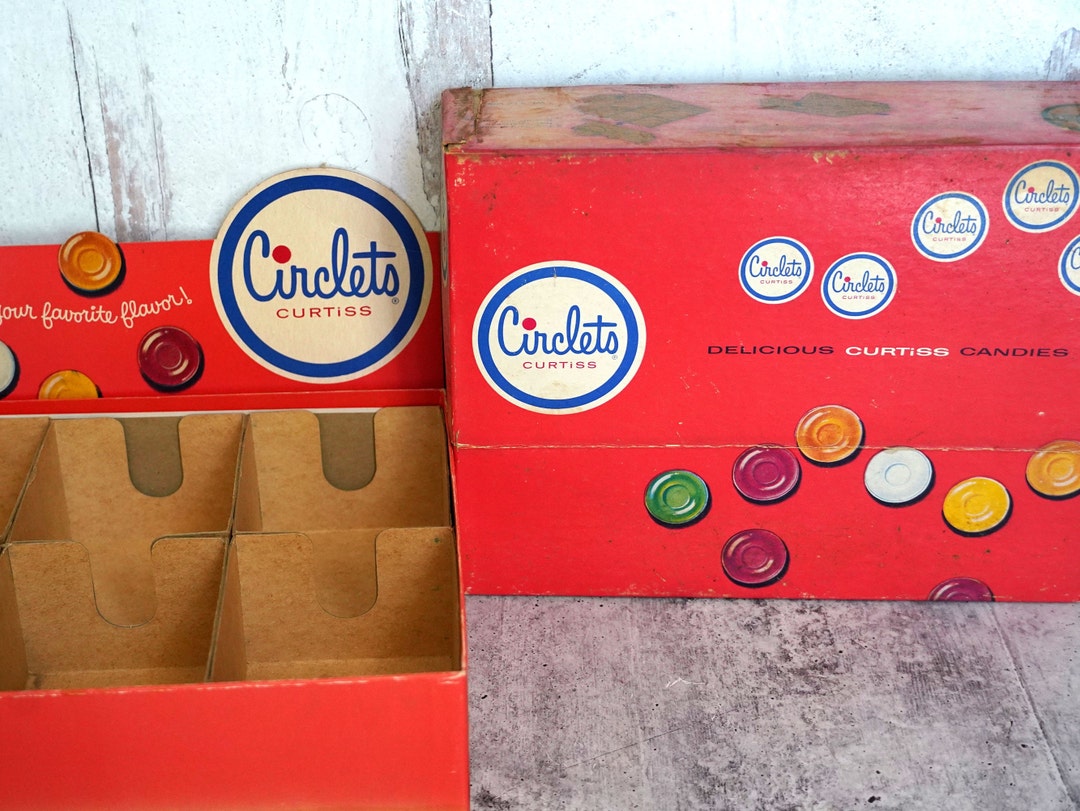 Vintage 1960s Curtiss Candy Co. Circlets Candy Box, Store Display, Die ...