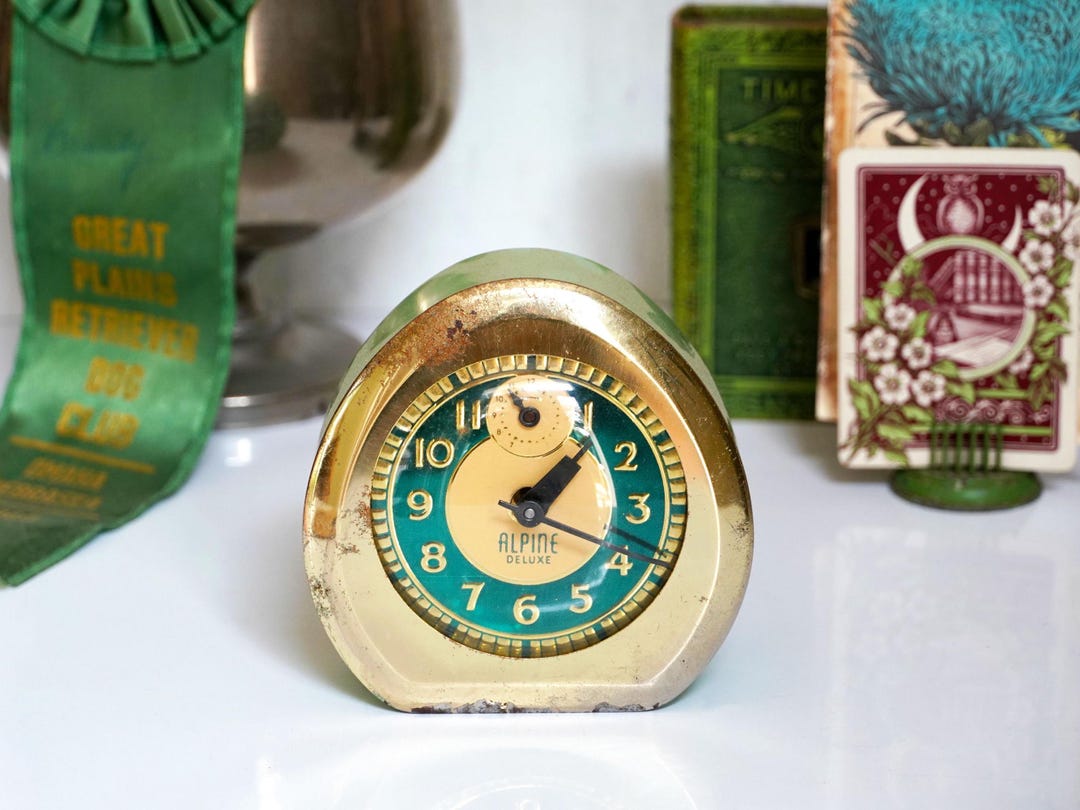 Vintage 1950s Ingraham Green & Gold Alpine Deluxe Alarm Clock, Light ...