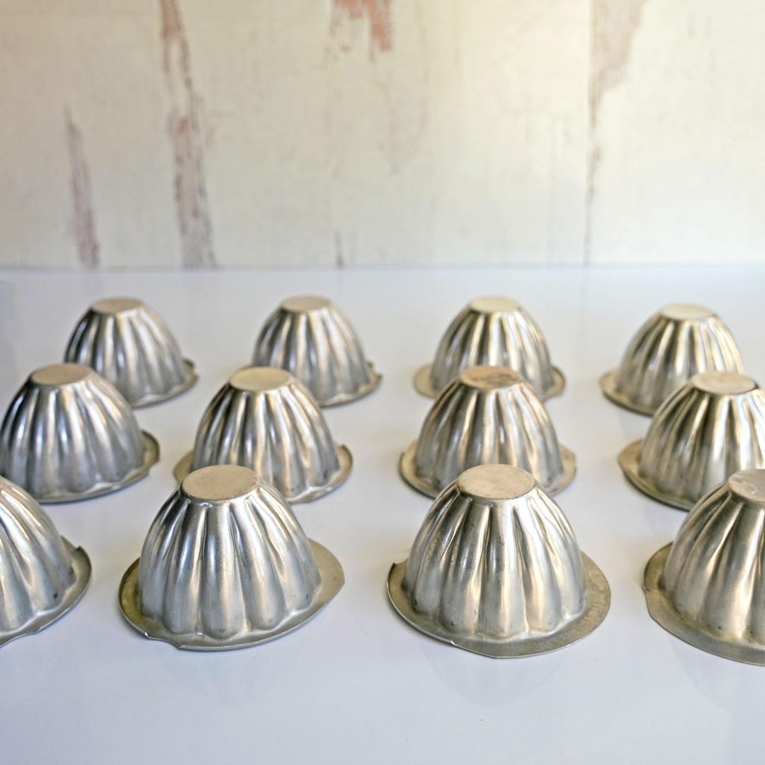 Vintage 1930s La Bra, Jel-rac Silver Aluminum Gelatin Molds, Domed ...