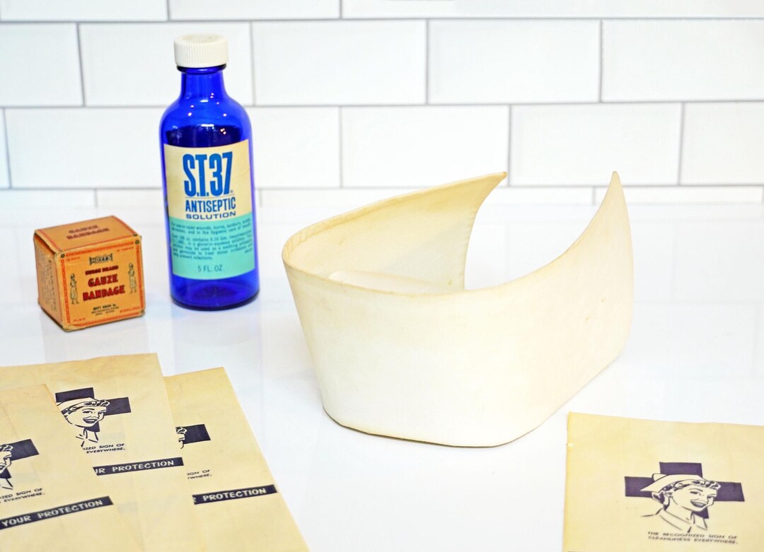 Vintage 1940s 1950s Nurse's Cap Kays Caps 5347, Needs No Starch, Wings ...