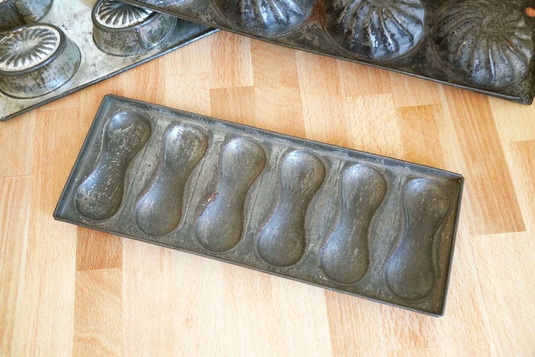 Vintage Langues De Chat or Cat's Tongue Cookie Mold Pan, 6 Cookies ...