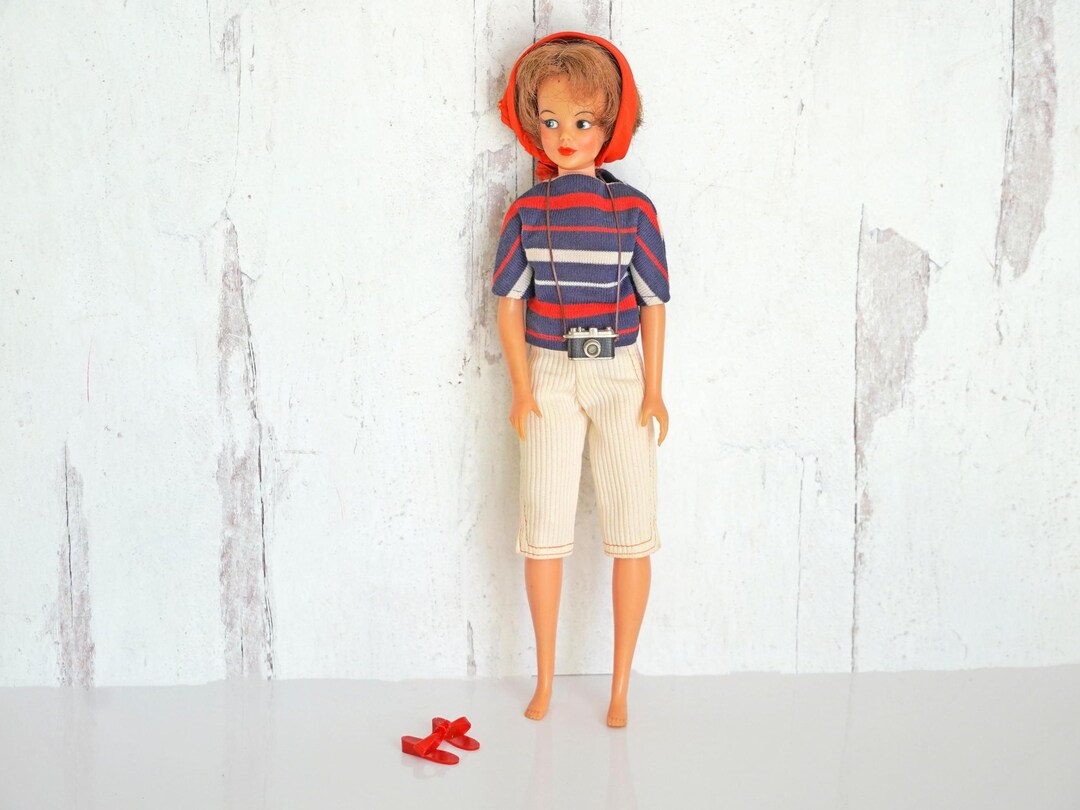 Vintage 1965 Ideal Tammy Doll Grown up T 12 E, Auburn Bubble Cut Hair ...