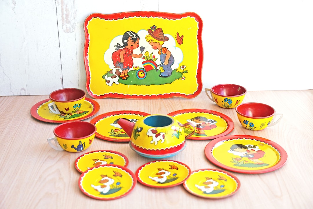 Vintage Ohio Art Tin Litho Toy Tea Set, 173, Red and Yellow, Boy & Girl ...