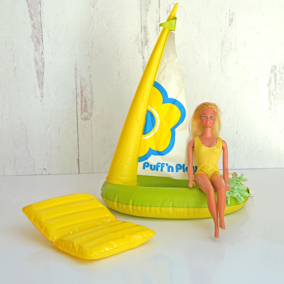 Vintage 1978 Sun Lovin' Malibu Barbie, Peekaboo Tan Lines, Green Terry ...