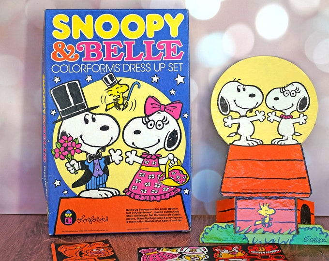 Vintage 1970s Colorforms Snoopy & Belle Dress up Set, Peanuts ...