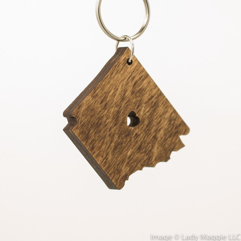 Arkansas Wooden Keychain - AR State Keychain - Wooden Arkansas Carved ...