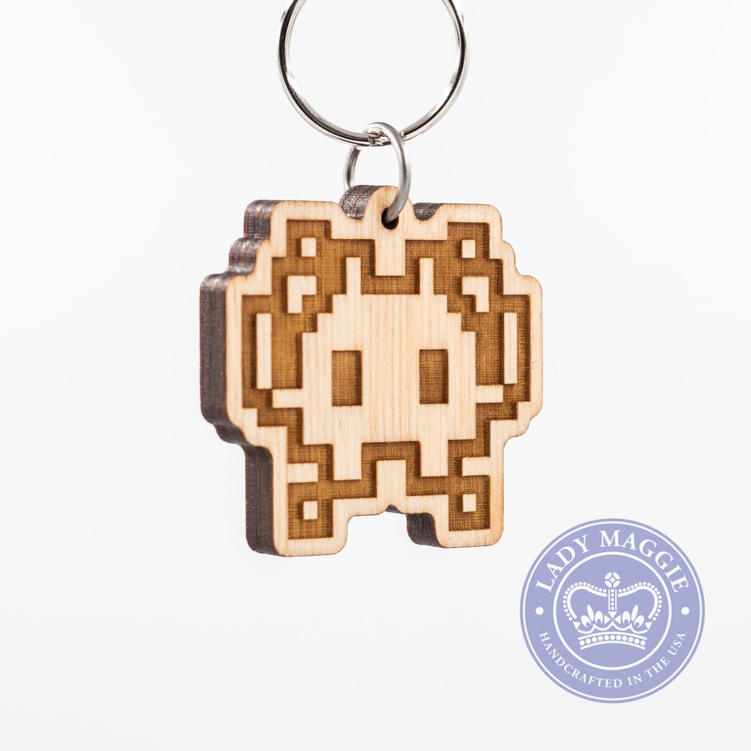 Alien Monster Emoji Keychain Alien Arcade Video Game Emoji Carved Wood ...