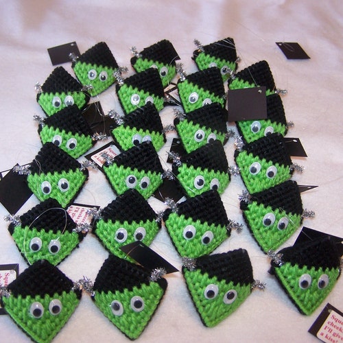 Frankenstein Halloween Plastic Canvas Party Favor/ornament/ - Etsy