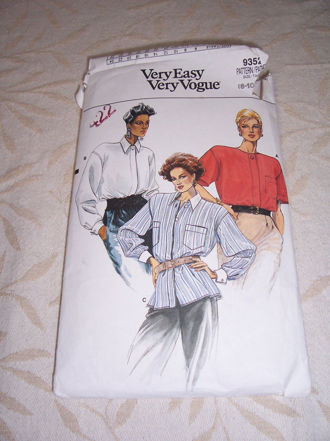 VOGUE Sewing Pattern 9352 Women's Misses Button Down Blouse, Size 8-10 ...
