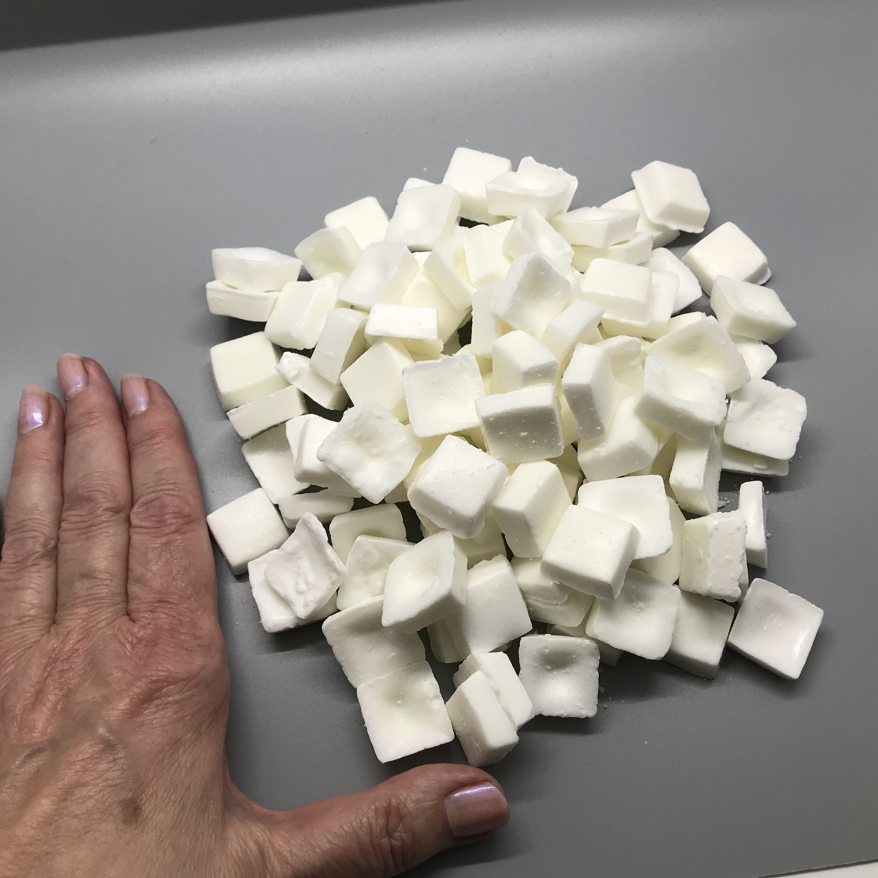 White Wax Chunks to Make Chunk Candles - Etsy