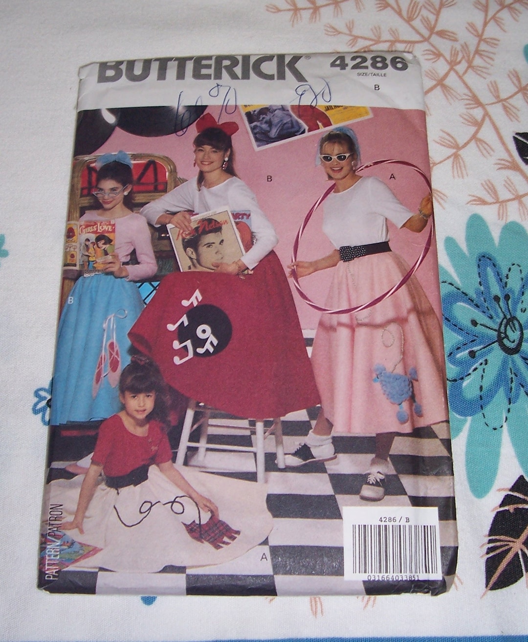 Butterick 4286 Girls Poodle Skirt Sewing Pattern Applique Designs Size ...