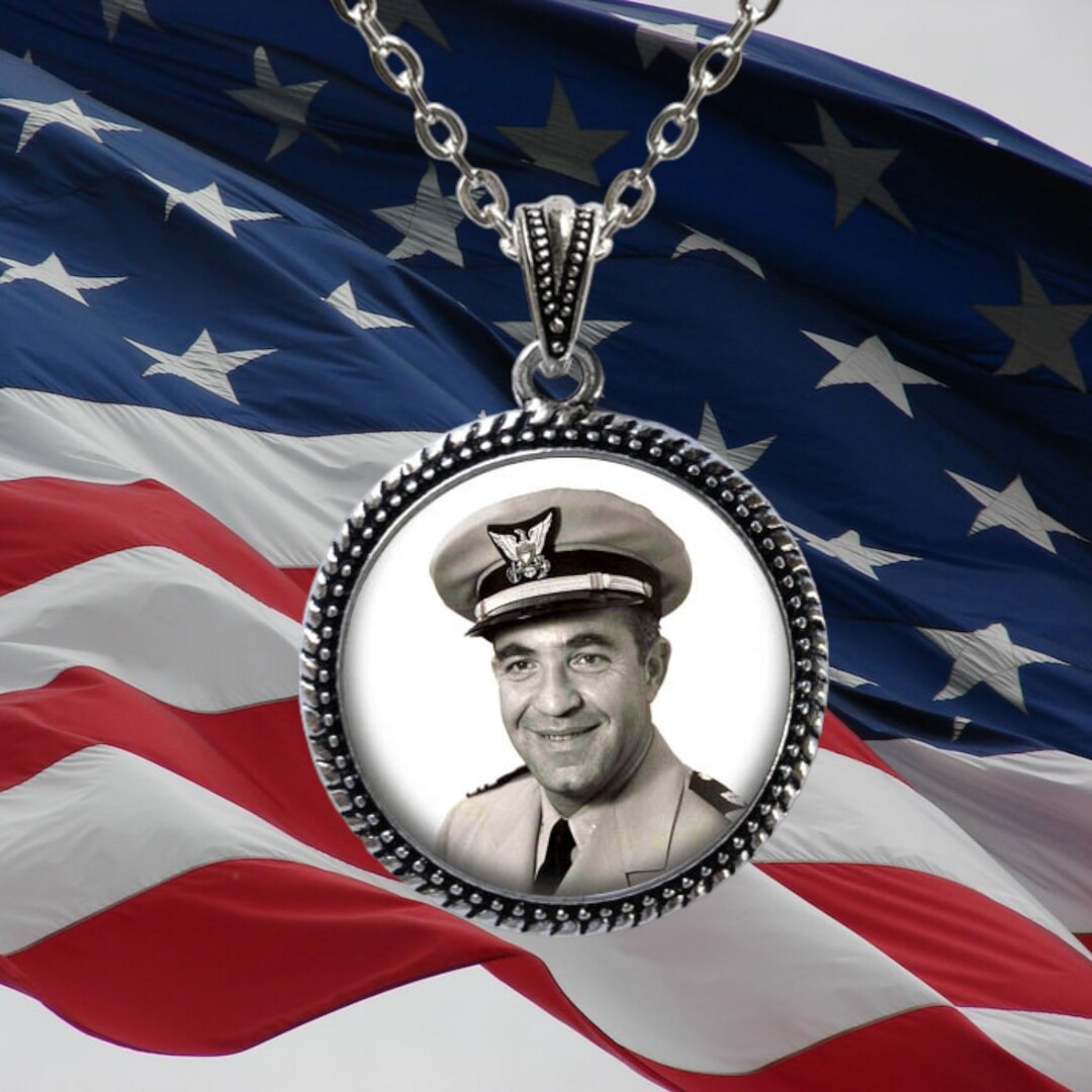Personalized Military Photo Pendant Necklace: Memorial Keepsake - Etsy