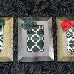 Metallic Snake Skin Embossed Photo Frames With Choice of Malachite, Red ...