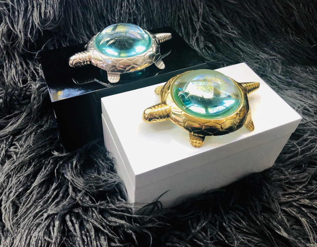 Black or White Lacquer Boxes With Metal Turtle Magnifying Glass ...