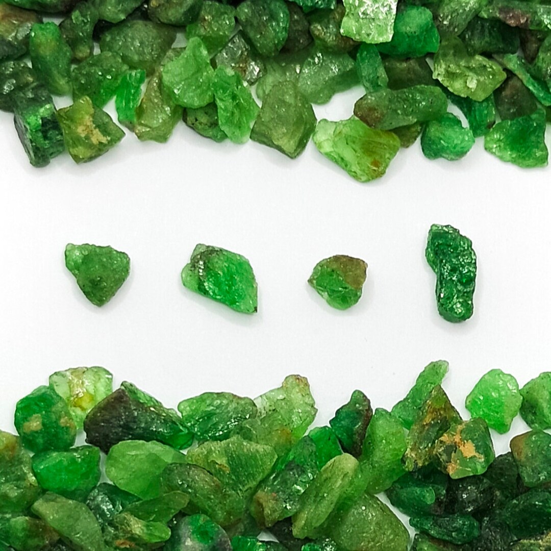10 Pcs Tsavorite Raw Rough 5mm to 12mm Rough Gemstone/ Tsavorite ...