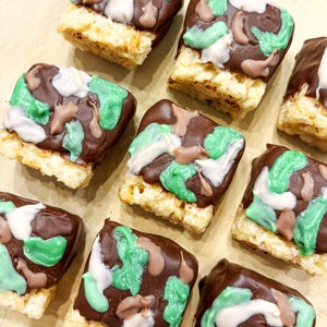 Camo Mini Rice Krispies - Camo Party - Camouflage Party Treats - Camo ...