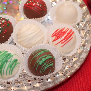 Chocolate Covered Christmas Cake Bites – Assorted Flavors – 1 Dozen - Etsy