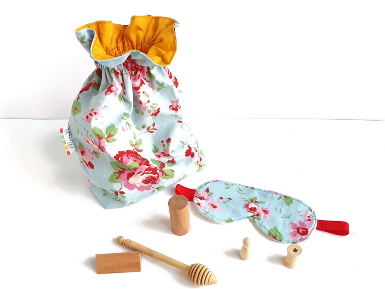 Mystery Bag Montessori - Stereognostic Sense - Fine Motor Skills ...