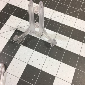 Small Plastic Easel Set of 12 FREE SHIPPING - Etsy