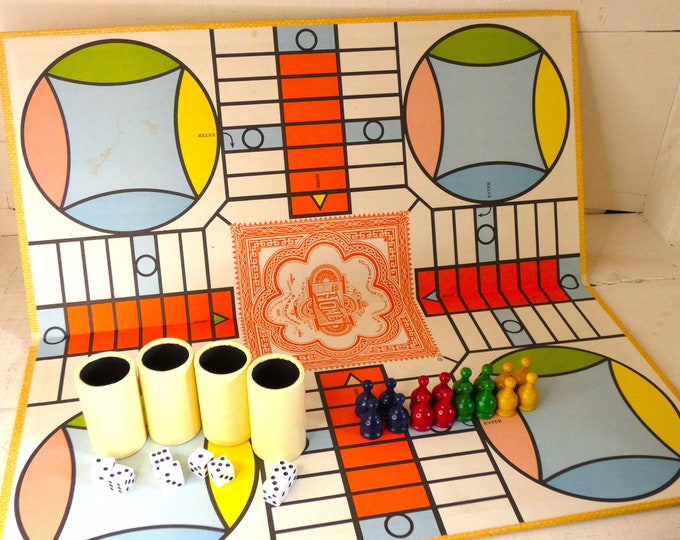 Vintage 1975 PARCHEESI Board Game Deluxe Edition in Original Box - Etsy