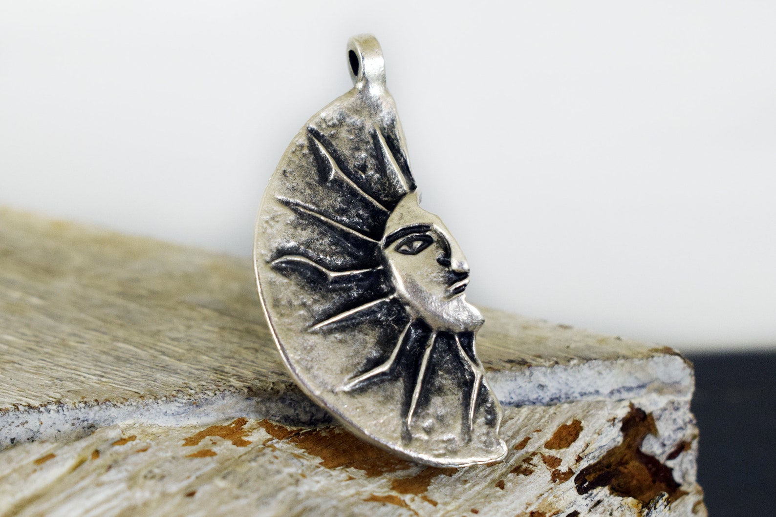 Sun Pendant Sun's Half Face Pendant 20x40mm Antique - Etsy