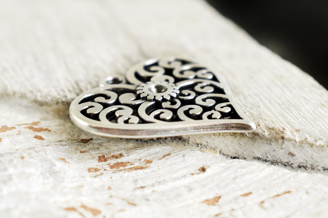 Heart Filigree Pendant 24mm Antique Silver Heart Charm With - Etsy