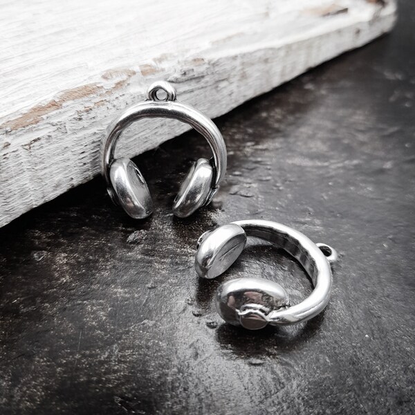 Headphone Charm - Etsy