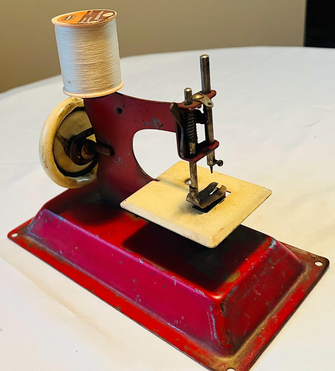 Antique Red Toy Sewing Machine: Gateway Chicago USA, Collector's Decor ...