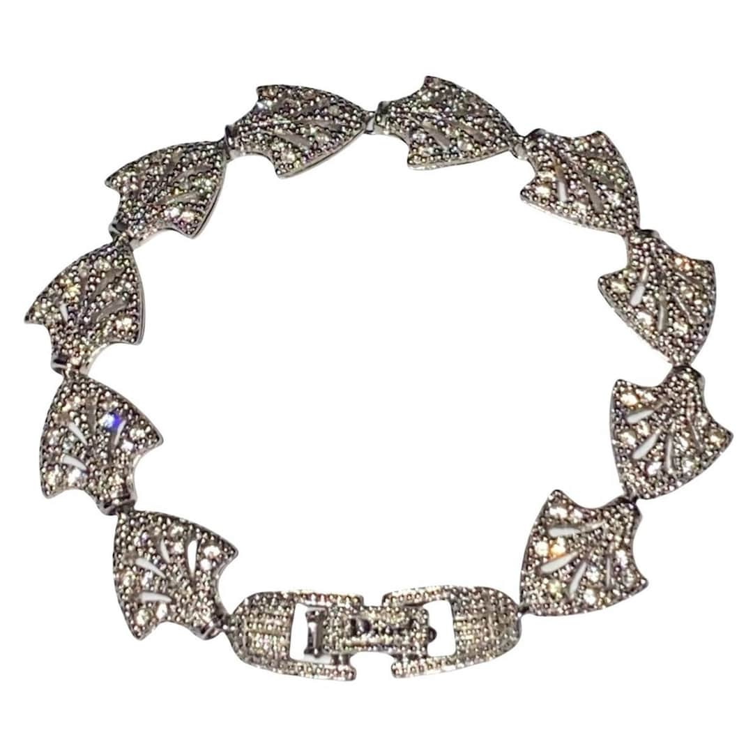 Christian Dior Silver Crystal Rhinestone Logo Filigree ICY BLING Chain ...