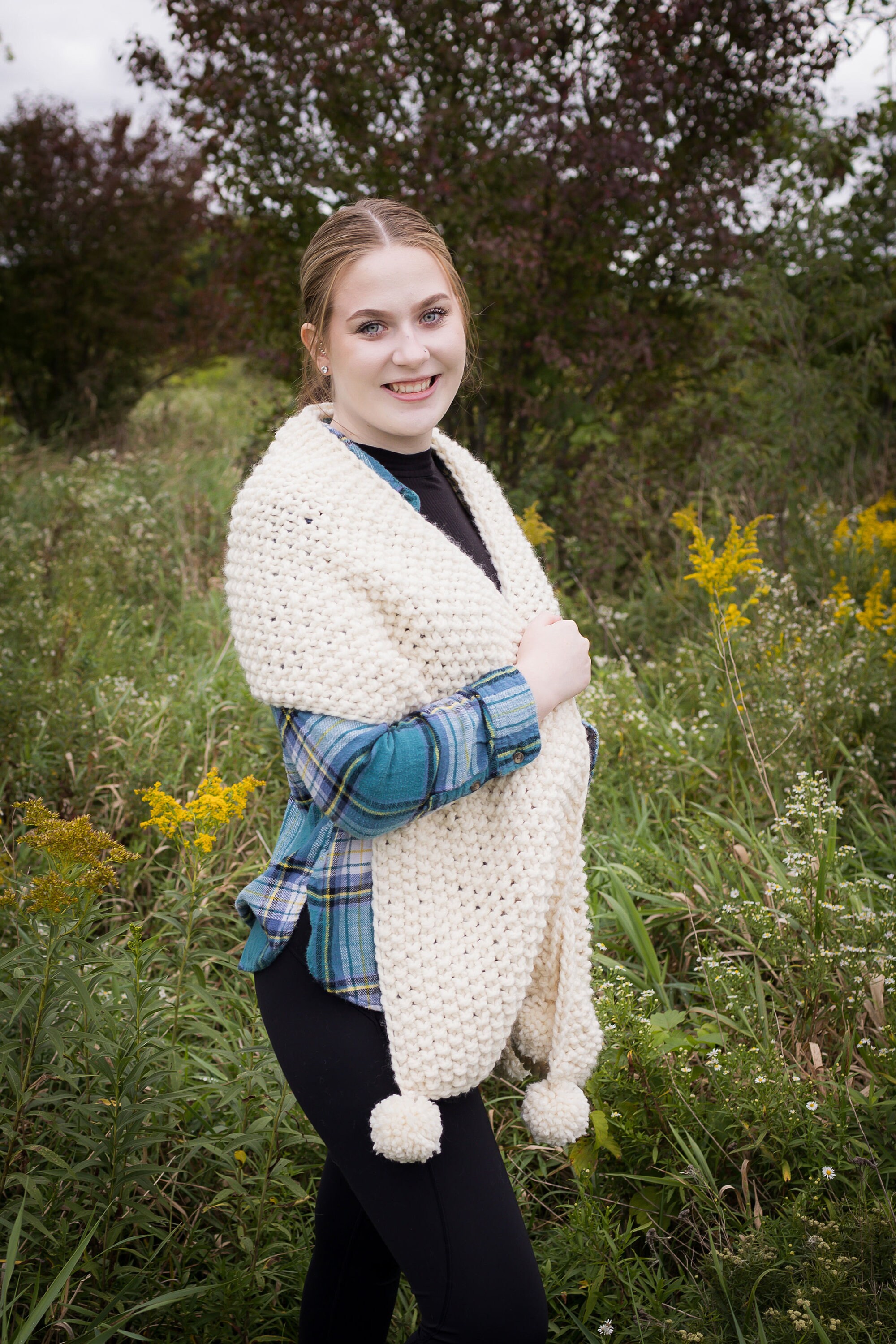 KNITTING PATTERN Chunky Knit Scarf - Giant Scarf - Open Ended Pom Pom ...