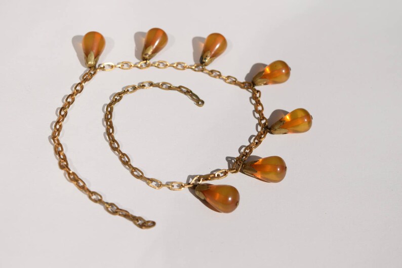 Bakelite Necklace Vintage Apple Juice Bakelite Teardrops and Brass ...