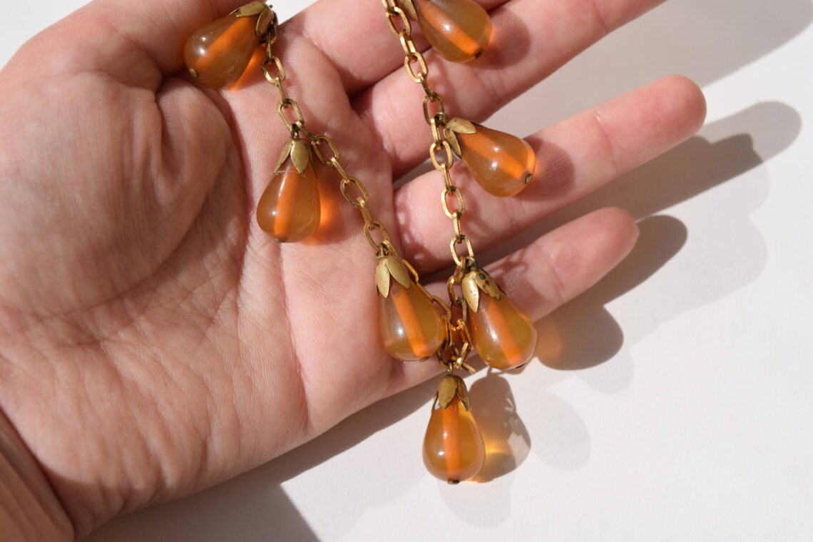 Bakelite Necklace Vintage Apple Juice Bakelite Teardrops and Brass ...