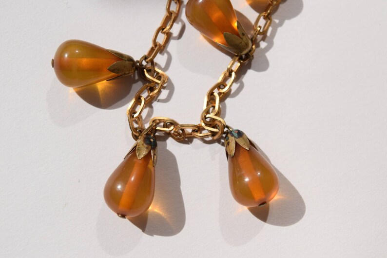 Bakelite Necklace Vintage Apple Juice Bakelite Teardrops and Brass ...