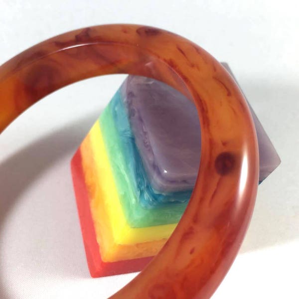 Prystal Bakelite - Etsy