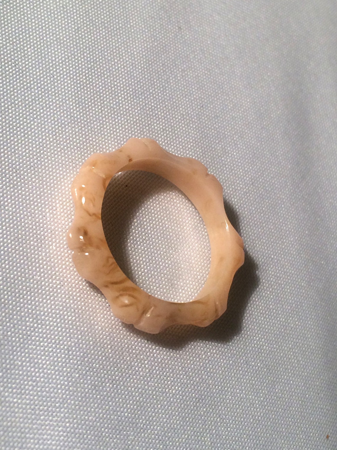 1 Vintage Bakelite New Crafted Ring 1940s White and Tan | Etsy