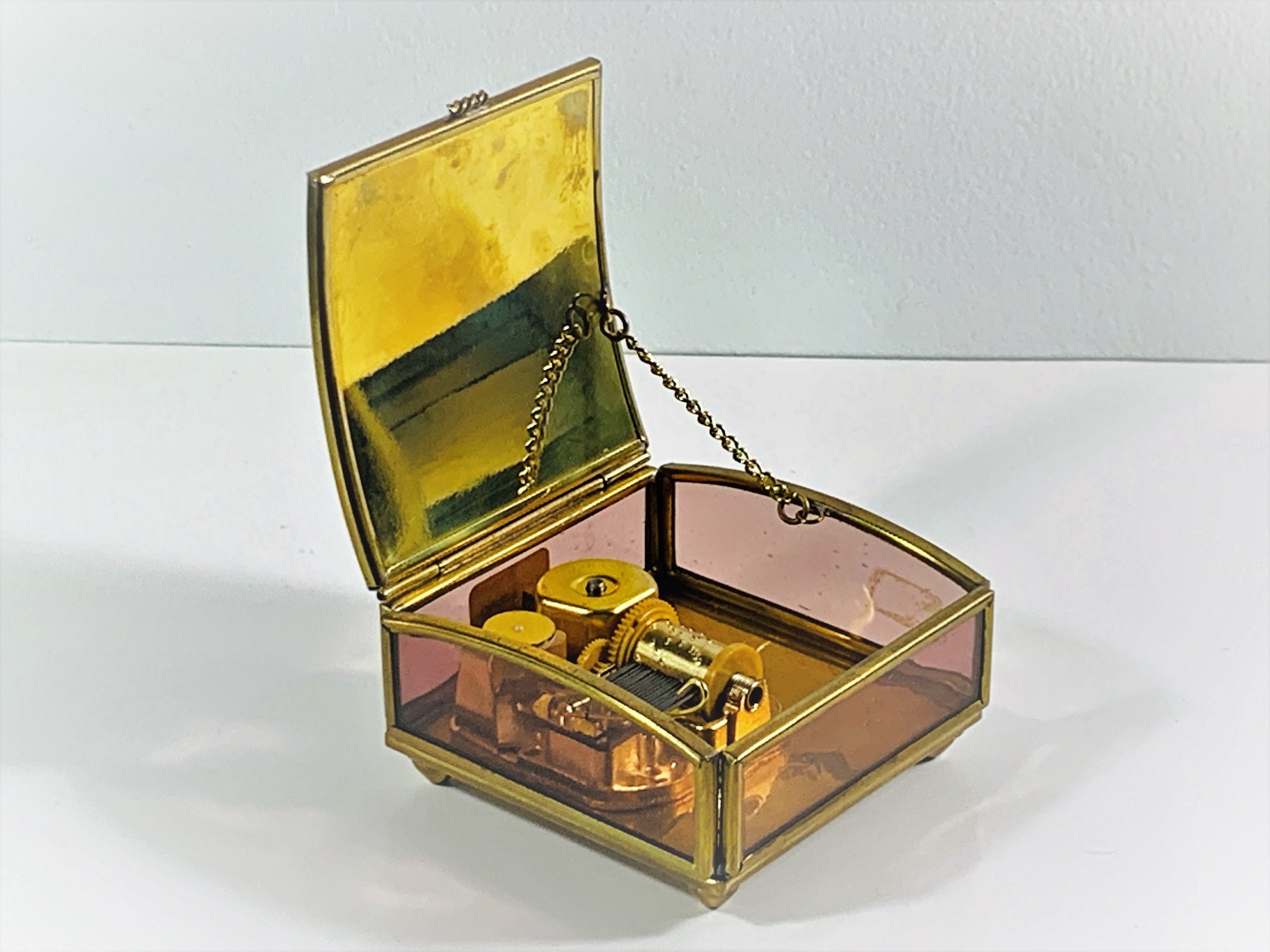 Vintage Sankyo Japan Music Box, Glass & Brass, Hologram Musical Cherubs ...