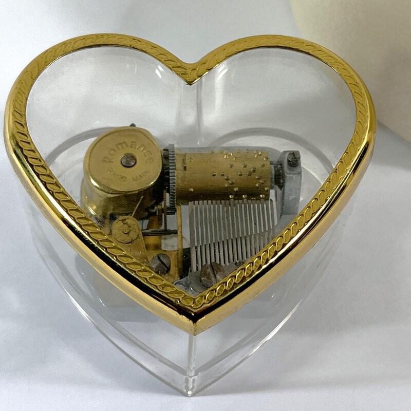 Heart Music Box - Etsy