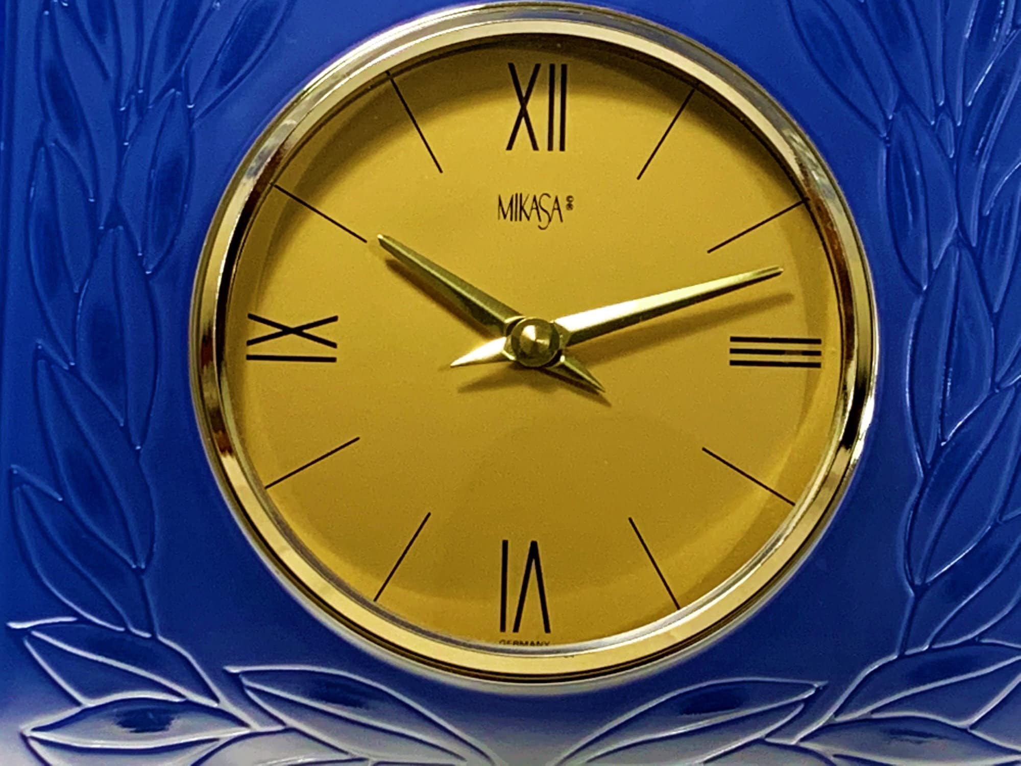 Mikasa Germany Large Lead Crystal Year 2000 Celebration Clock, 8 X 8, 5 ...