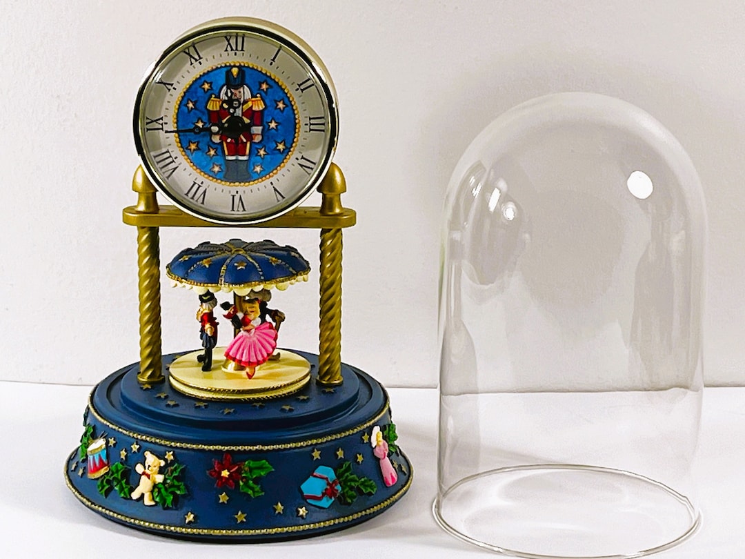 Vintage Christmas Theme Anniversary Musical Chime Clock, Figurines ...