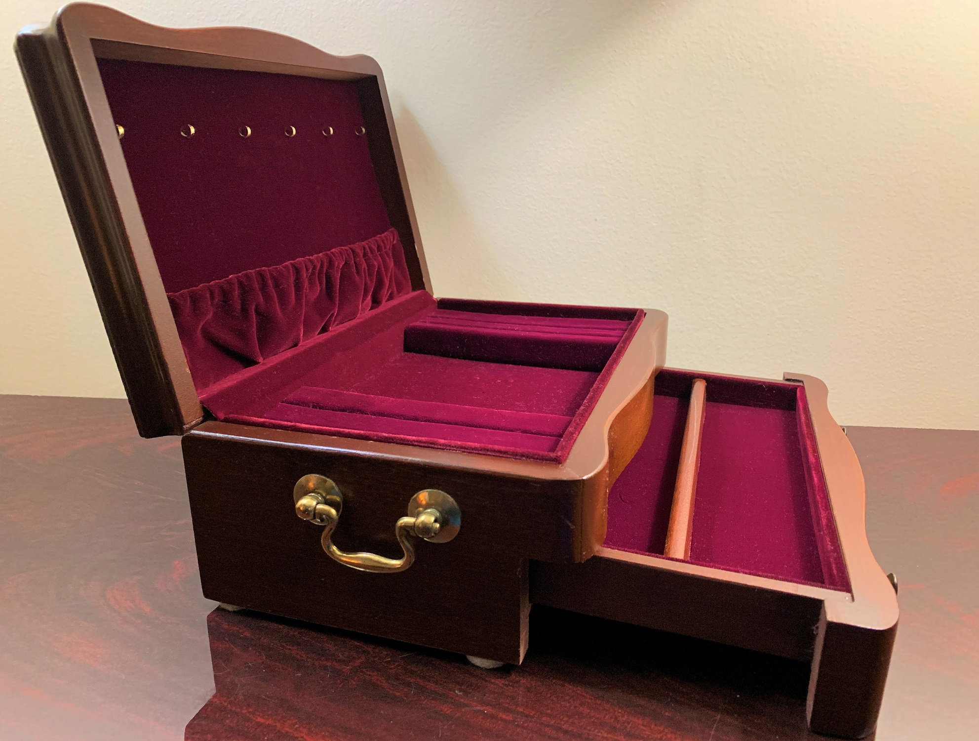 Vintage Solid Wood Jewelry Box,Hand Crafted, Padded Compartments ...