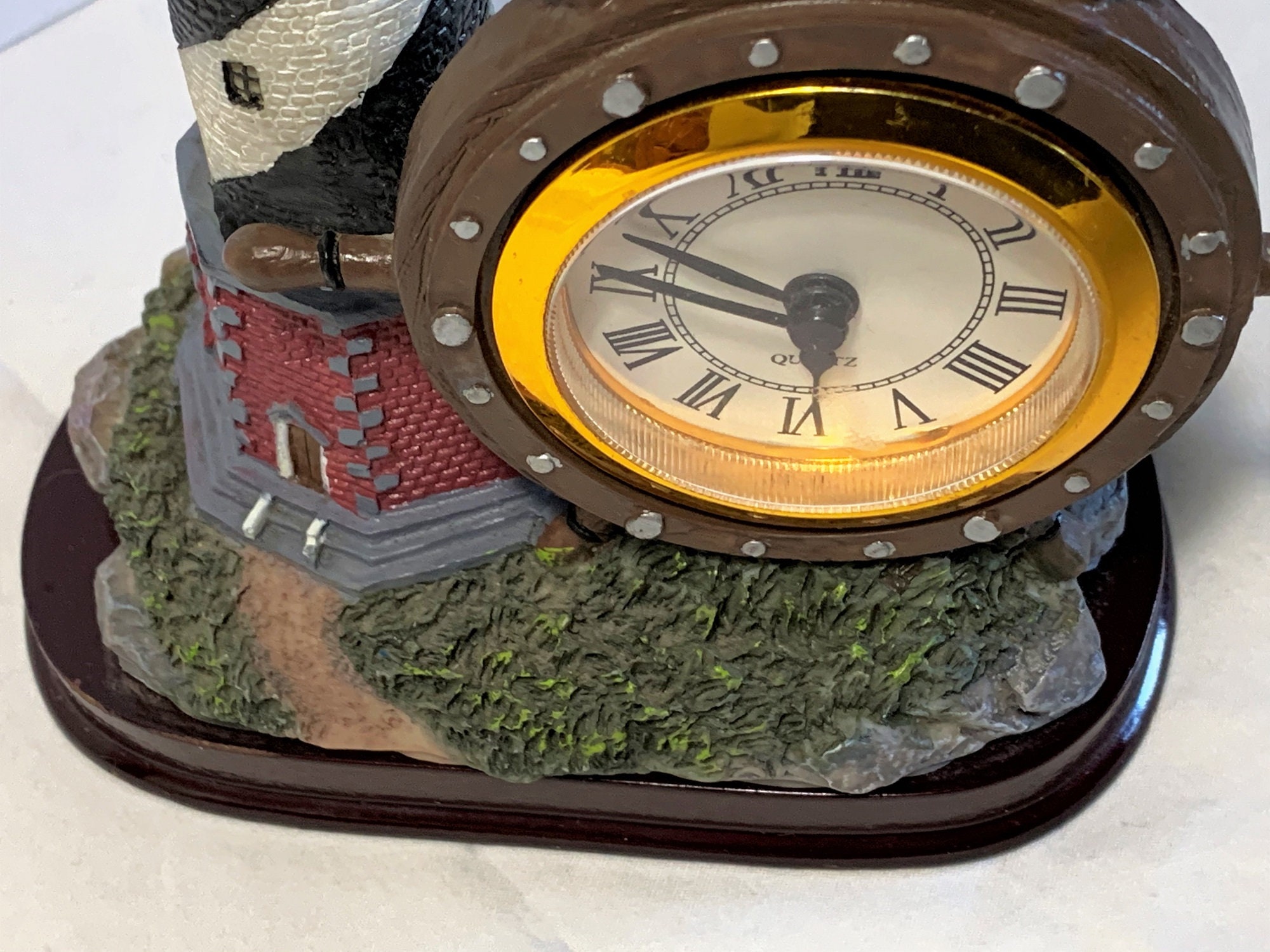 Vintage Nautical Figurative Lighthouse Ship Wheel Mantle Clock, Hand ...