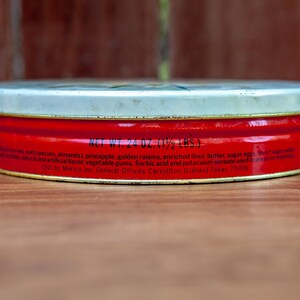 Mid-century 10-inch Round Christmas Fruitcake Tin by Merico, Inc ...