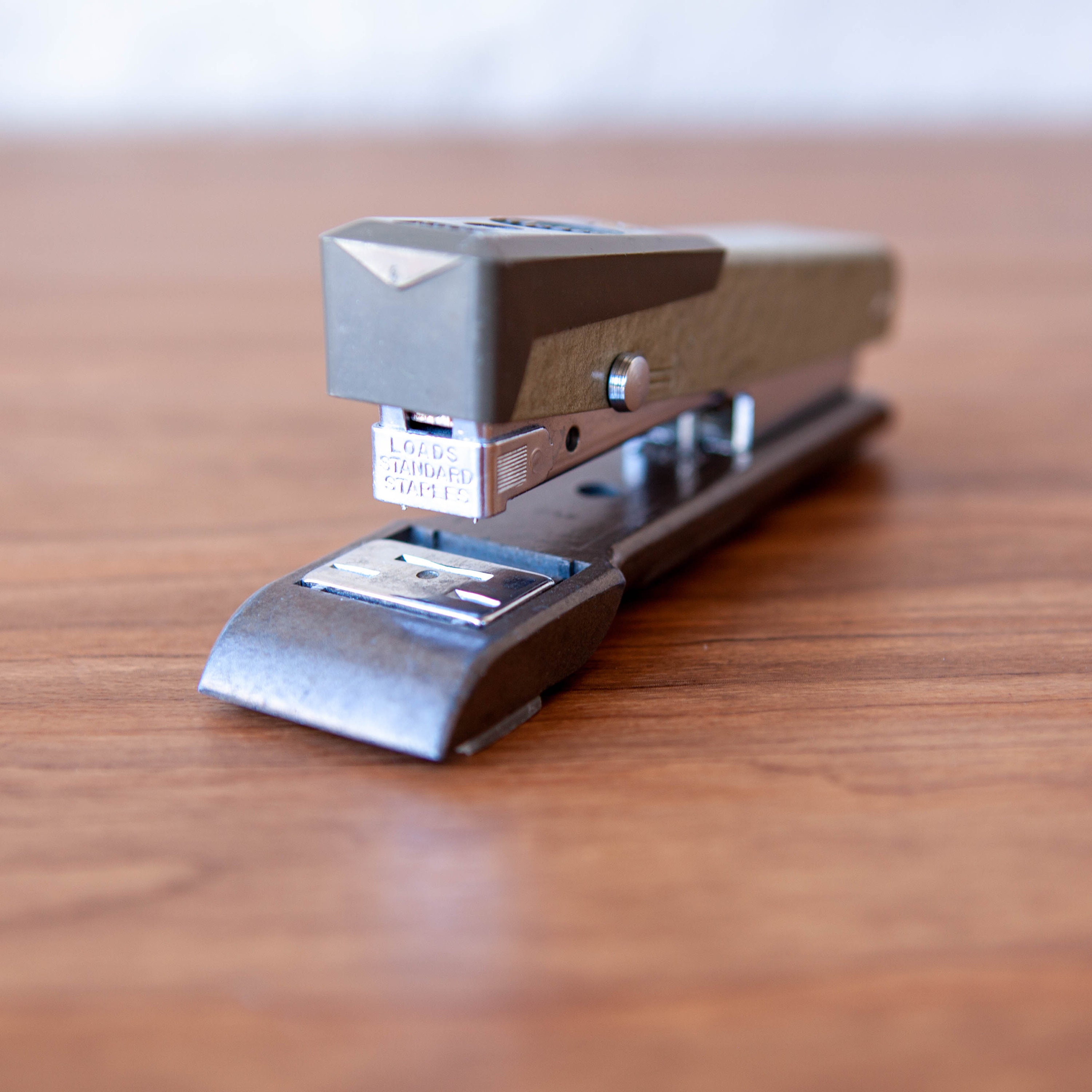 Vintage APSCO Stapler, Model A-55 / Color: Brown & Taupe Gray W/ Silver ...